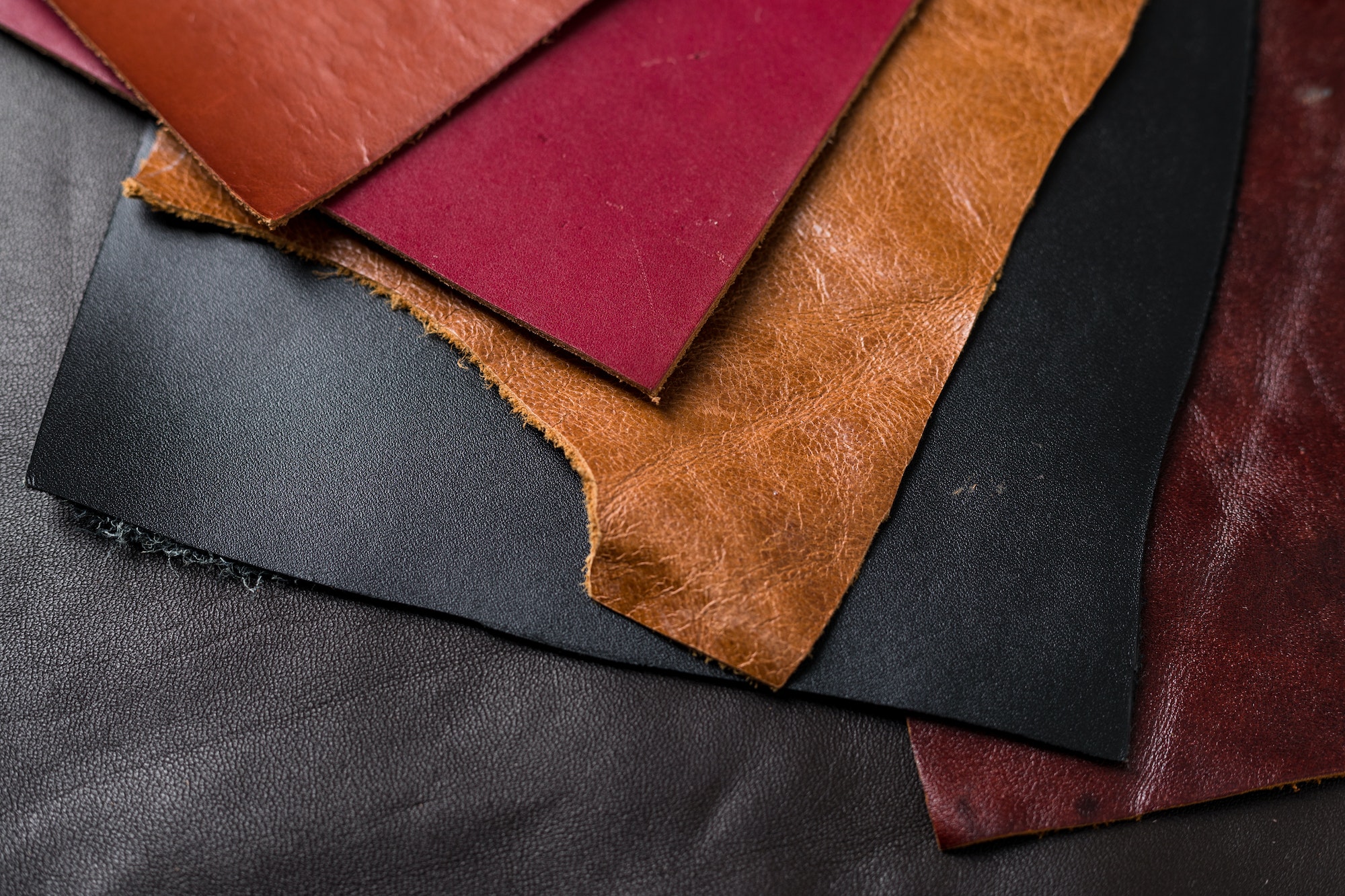 Découvrez les Différents Types de Cuir pour Vos Chaussures